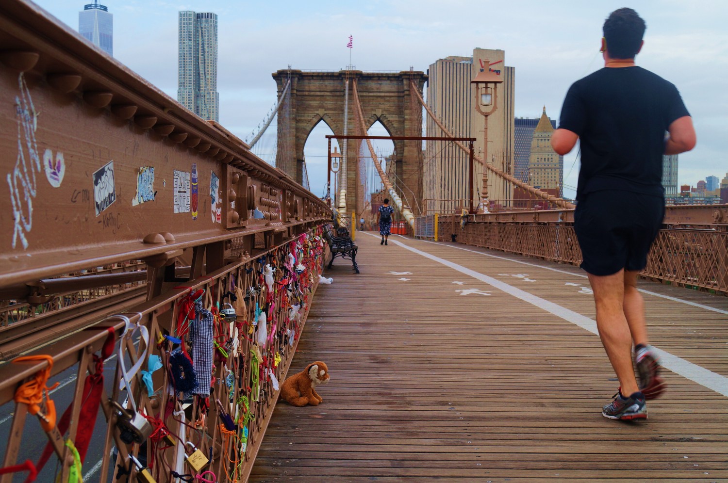Brooklyn Bridge Locks – Tiger Paws Junior